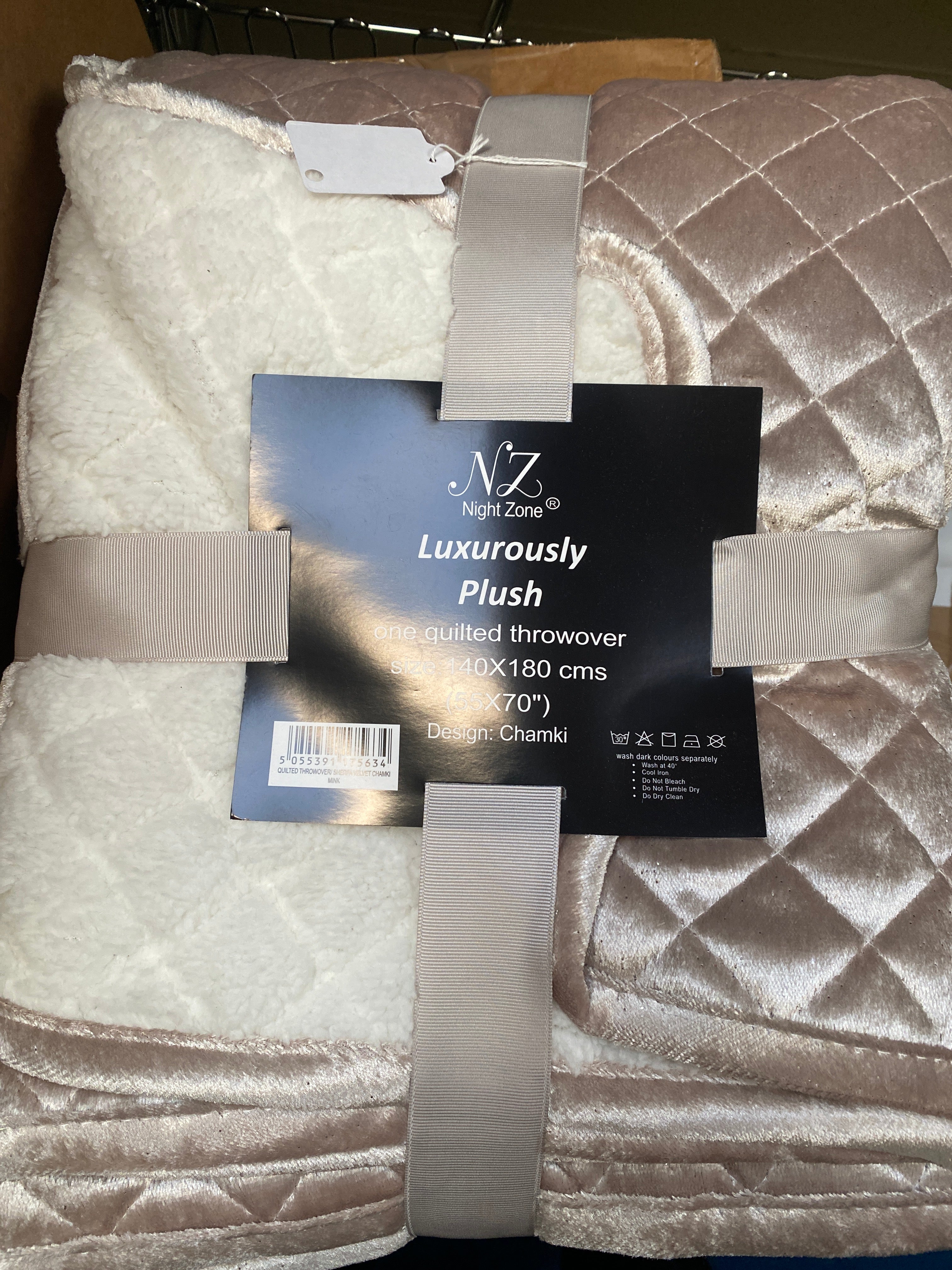 Night Zone Luxuriously Plush Quilted Throwover - Mink – Sprinkle of Magic